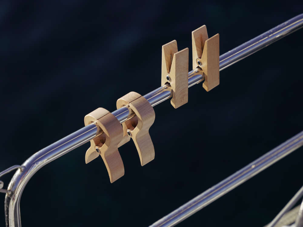 Special large wooden clips → tuuli.si